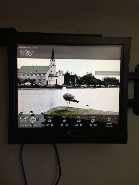 raspberry pi media panel