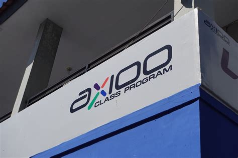 Blusukan Ke Smk ‘pentolan Axioo Class Program Punya Pabrik Sendiri