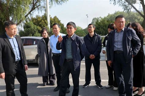 靖边县政协调研组来榆阳区调研新能源汽车充电桩建设及运营情况发展