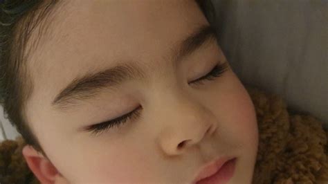 나는 이상한 엄마다 자는 중에 남자 아기 머리 스타일 바꾸기 도전 네이버 블로그