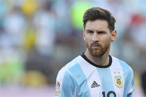 Visita Al Nutricionista Y Entrenamiento El Calendario De Messi Antes