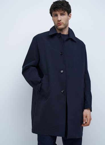 Мужские пальто и плащи — купить в брендовом магазине по выгодной цене с доставкой по РФ