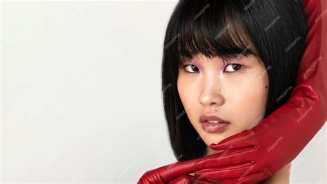 Free Photo Woman With Red Gloves Posing