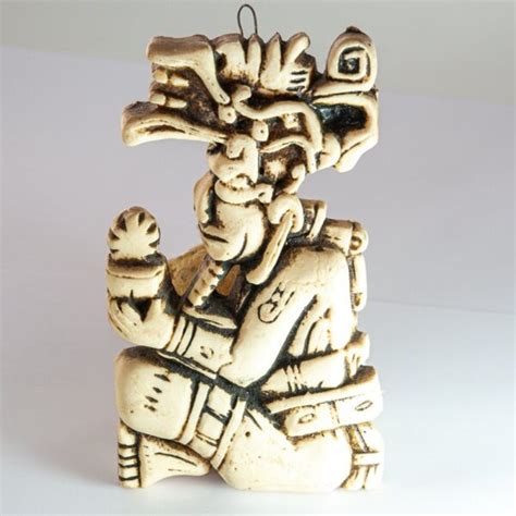 Bajo Relieve En Arcilla Del Dios Maya Hun Nal Ye El Desván Del Mundo