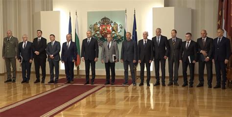 ИЗВЪНРЕДНО В ПИК Започна срещата при президента заради ескалацията на войната в Украйна