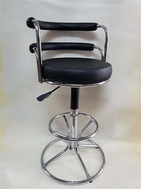 เก้าอี้บาร์ปรับระดับ มีพนักพิง โครงดำ ชุบโครเมียม สนใจสั่งซื้อติดต่อ 📞📞 📱092 640 9559 Line