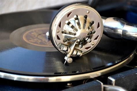 რადიოტექნიკა და ელექტრონიკა 80 ანი წლების Sharp ის მაგნიტოფონზე დამეწვა მაწყობს ორივე ნომერი