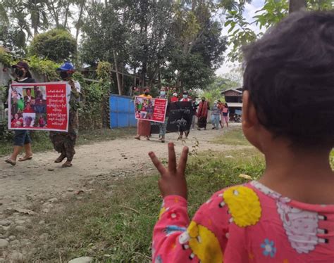 ဖက်ဆစ်စစ်တပ်၏ ဖမ်းဆီးသတ်ဖြတ်ခြင်းခံခဲ့ရသော မတူပီမှ ပြည်သူ ၁၁ ဦးအတွက် ဝမ်းနည်းခြင်းအထိမ်းအမှတ်န