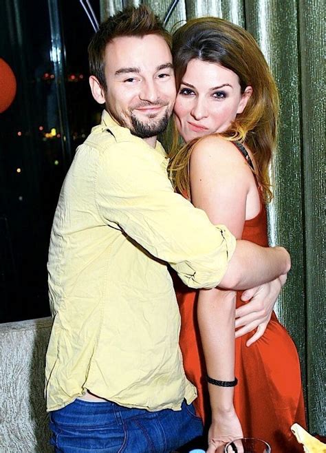 Жанна променяла Алана Бадоева на другого мyжчину а он оставил ей все имущество и квартиру и