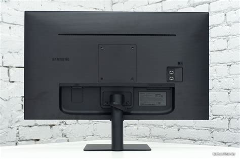Обзор умного монитора Samsung M5