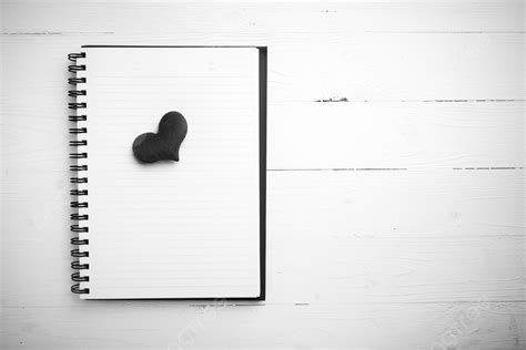 479 Retro Notepad Photos Pictures And Background Images For Free Download Pngtree