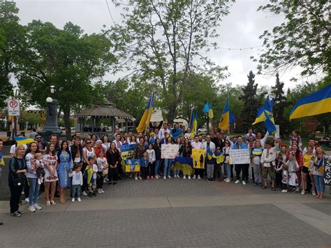 У Канаді українці провели «Марш вишиванок Новости Section Ukr Net