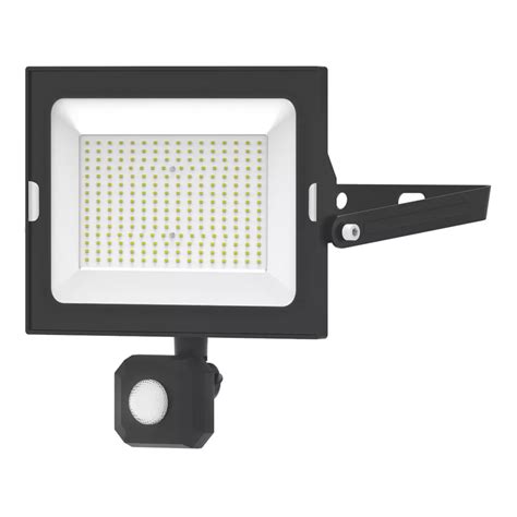 4lite Advantage Outdoor Led Floodlight With Pir Sensor Black 50w 4250lm Screwfix