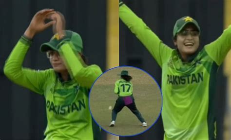 पाकिस्तान की यह गेंदबाज मना रही थी विकेट की खुशी फील्डर ने लड्डू कैच