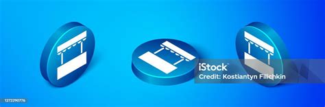 파란색 배경에 격리 된 등색 티켓 박스 오피스 아이콘 관광 명소 및 스포츠 티켓 판매 티켓 부스 파란색 원 버튼입니다 벡터 3