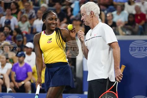 Тенис звезди участваха в благотворително събитие в помощ на Украйна в Ню Йорк Утро