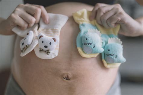 عکس پروفایل بارداری دختر و پسر عاشقانه و فانتزی بچه اول، دوم و سوم