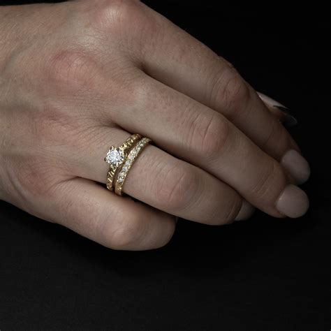 Earth Frequency 4mm Ring — Aurelia Yeomans