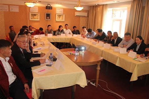 БАГИЙН ИРГЭДИЙН НИЙТИЙН ХУРЛЫН ДАРГА НАРЫГ ЧАДАВХЖУУЛАХ СУРГАЛТ БОЛЖ БАЙНА