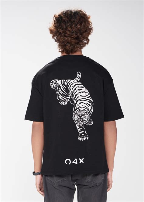 Stealth Tiger Tee Black Unisex