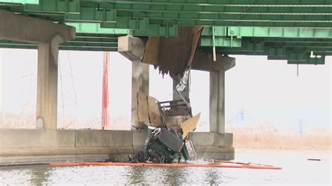 Semi Truck Crashes Off Bridge And Catches Fire In Hammond Youtube
