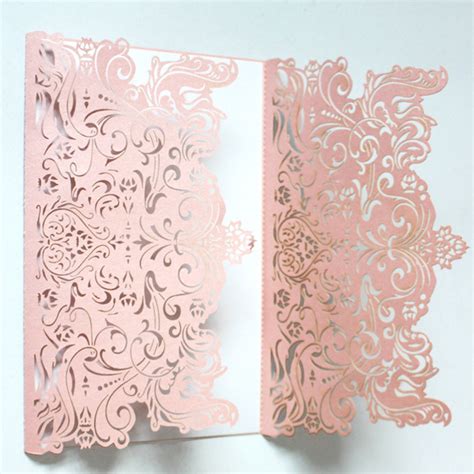 Badu Bg Партида от 1 10 бр Европейска розова сватбена покана от висок клас Лазерно изрязани