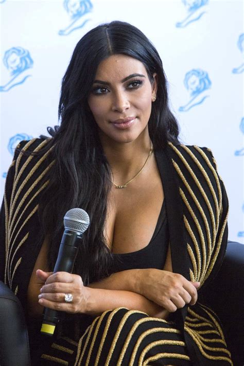 Kim Kardashian Showing Huge Cleavage At The Cannes Lions Event Porno