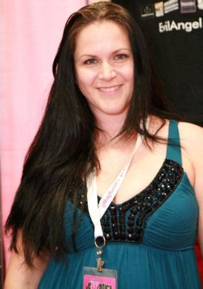 Tricia Devereaux Death Fact Check Birthday And Age Dead Or Kicking