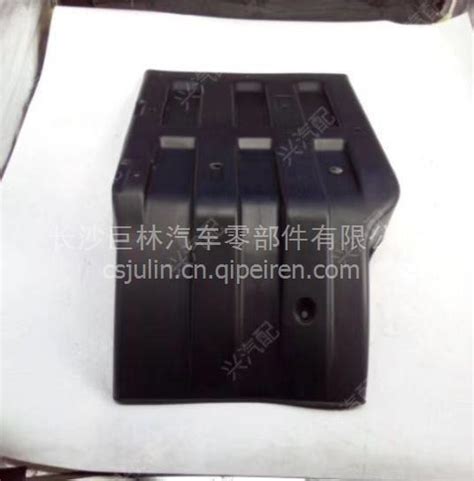 东风柳汽乘龙H7前轮后挡泥板H73 8406021H73 8406021图片高清大图 汽配人网