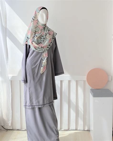 Padanan Baju Kelabu Tudung Warna Apa Padanan Warna Paling Serasi Untuk Hijabi Agar Tak Silap