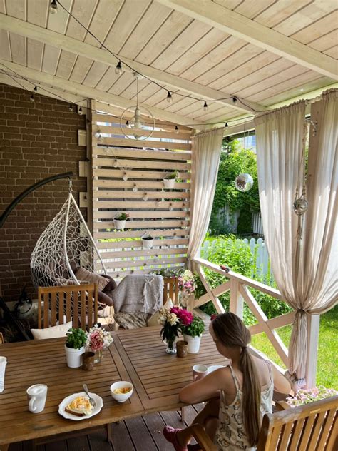 Завтрак с дочей на летней террасе Backyard Decor Cozy Patio Outdoor Covered Patio