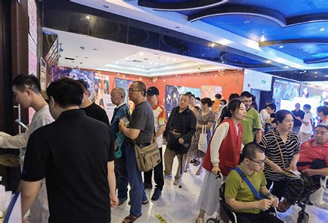 民治街道残联多方联动开展“全国助残日公益观影活动” 新闻中心 深圳市残疾人联合会