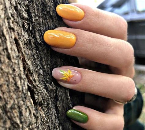 Осенний маникюр на короткие ногти 2022 50 фото модные и красивые идеи дизайна ногтей