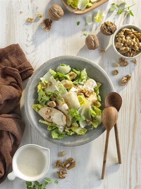 Ensalada César Saludable Con Nueces De California