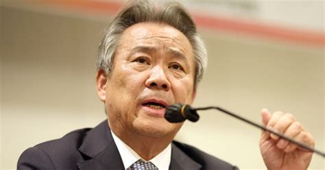 이기흥 대한체육회장 후보 의사 표명서 제출3선 출마 시동