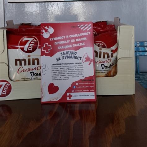 Црвени крст подијелио слатке пакете Основна школа Пале