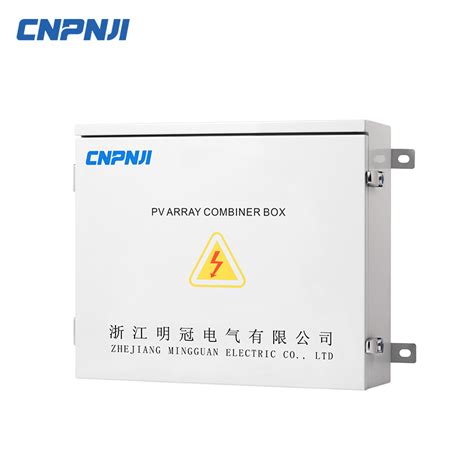 Solar PV Strings 6 In 1 Out 6 Strings 1000V DC Solar PV Array Combiner Box For Solar System