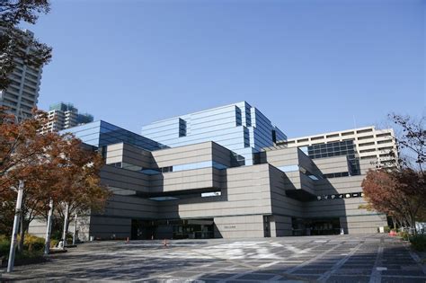 大阪府立中央図書館 若江岩田で暮らす