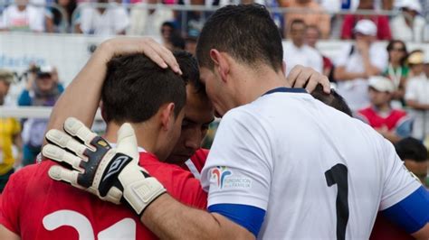 La Selección Chilena De Fútbol Calle Viaja Este Jueves A Estados Unidos