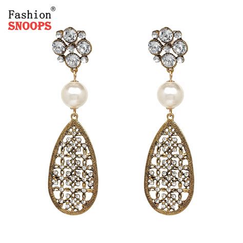 2020 여성을위한 새로운 여름 우아한 큰 크리스탈 드롭 귀걸이 패션 시뮬레이션 된 진주 긴 귀걸이드롭 이어링 Aliexpress
