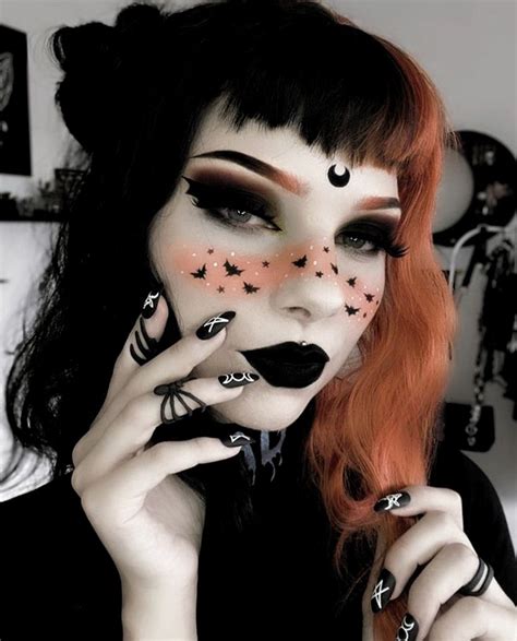 30 Scary Halloween Makeup Looks Ideas For 2020 The Glossychic Halloween Best Friend In 2020
