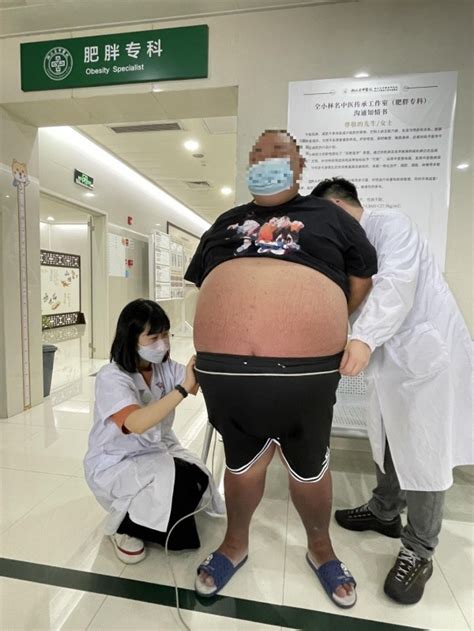 仝小林“名中医传承工作室”两周年，近万名肥胖患者从这里走出腾讯新闻