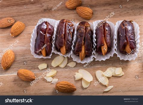548 Almond Stuffed Dates Images, Stock Photos & Vectors | Shutterstock