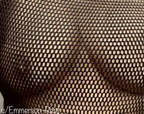 Mesh Texture Nudes By Emmerson Reid