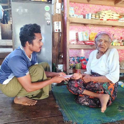 ပိုင်ကျုံမြို့၌ အသက်၈၅နှစ်အထက် သက်ကြီးဘိုးဘွားများအား လူမှုရေးပင်စင