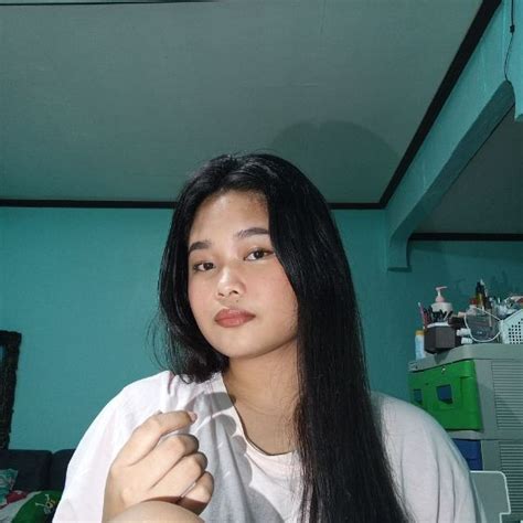 Rizalyn Ponciano Copywriter Linkedin Linkedin