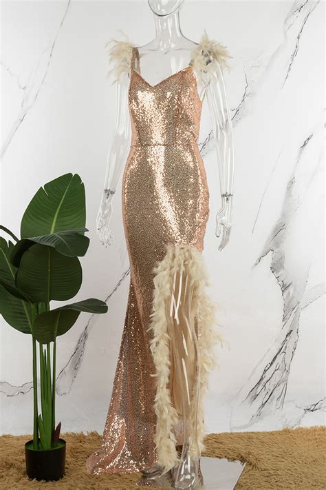Wholesale Champagne Solid Sequins Patchwork Feathers Backless V Neck