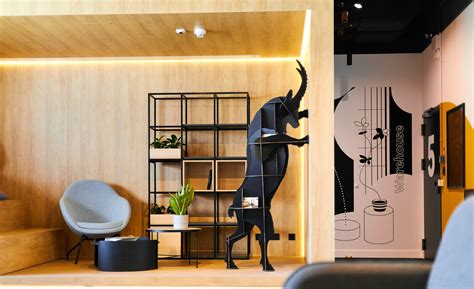 Parthos Collection Of Tables And Columns Human Office