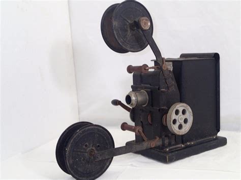 Antique 1920s Keystone Moviegraph Model 575 W 35mm Hand Crank Film