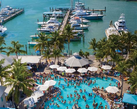 Dantes Key West Pool Bar And Restaurant Become An Aquaholic